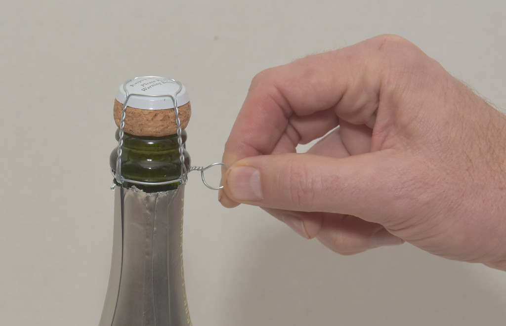 How It Works- The Champagne Popper Bottle Opener Tool | The ChampagnePopper